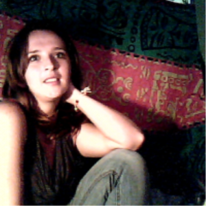 Charla con la escritora costarricense Angie Rossi – Culturamas